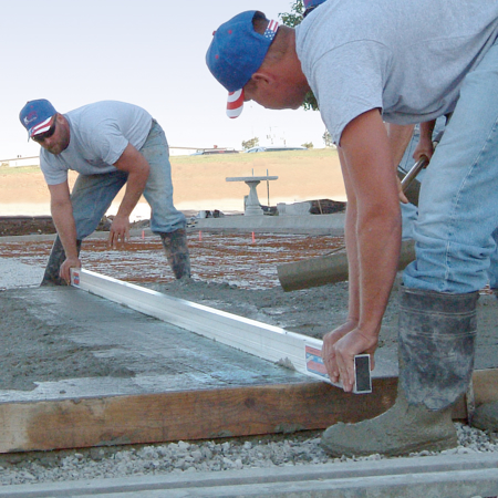 Kraft Tool Co- 10' x 2" x 4" Striker Screed™ – Aluminum Alloy